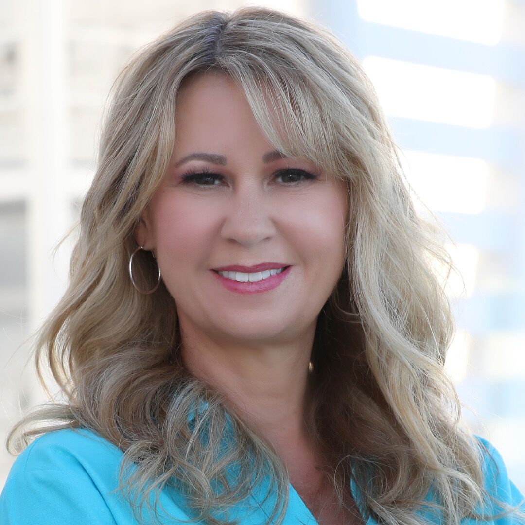 Denise Hunter – Audio Books, Best Sellers, Author Bio | Audible.com