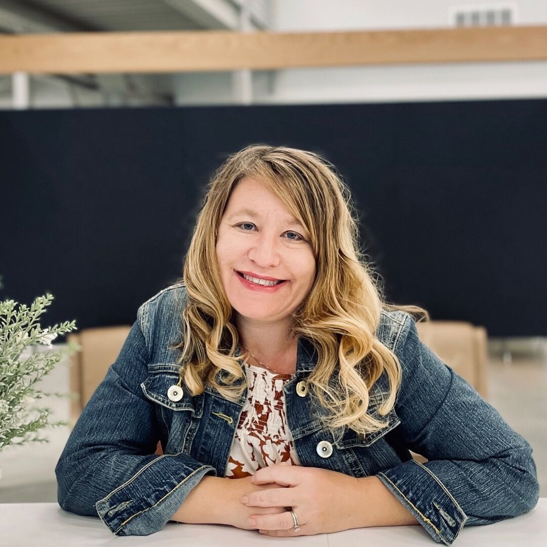 Amy Mecham – Audio Books, Best Sellers, Author Bio | Audible.com