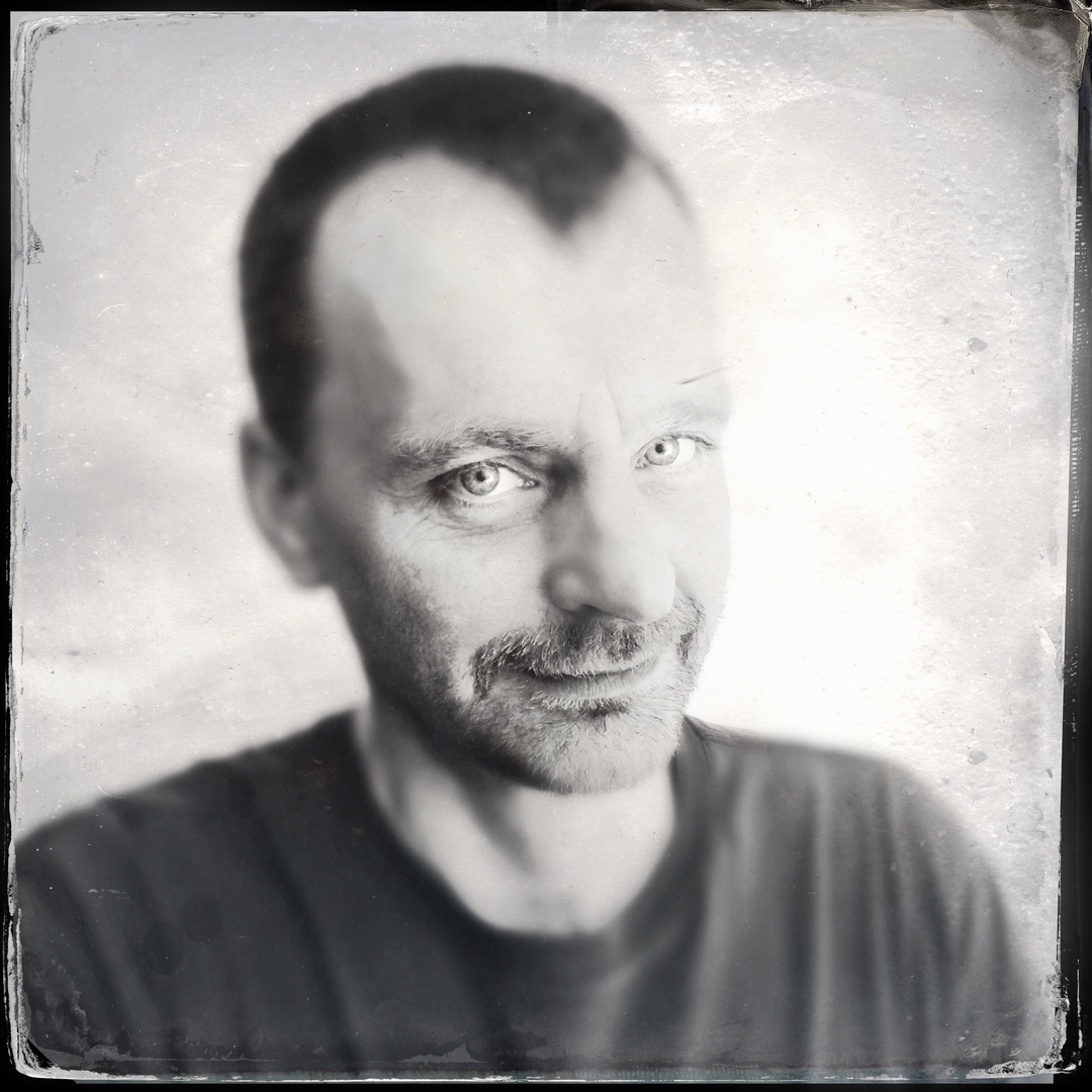 Ed Douglas – Audio Books, Best Sellers, Author Bio | Audible.com