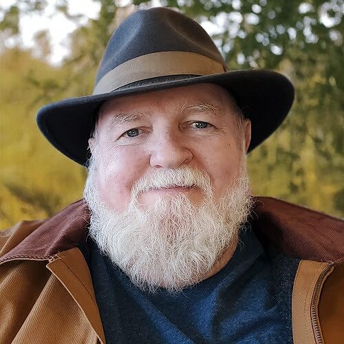 Nick Russell - Alle Hörbücher bei Audible.de