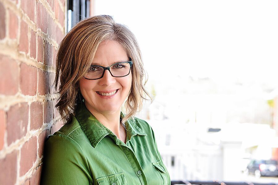 Lisa Berne – Audio Books, Best Sellers, Author Bio | Audible.com