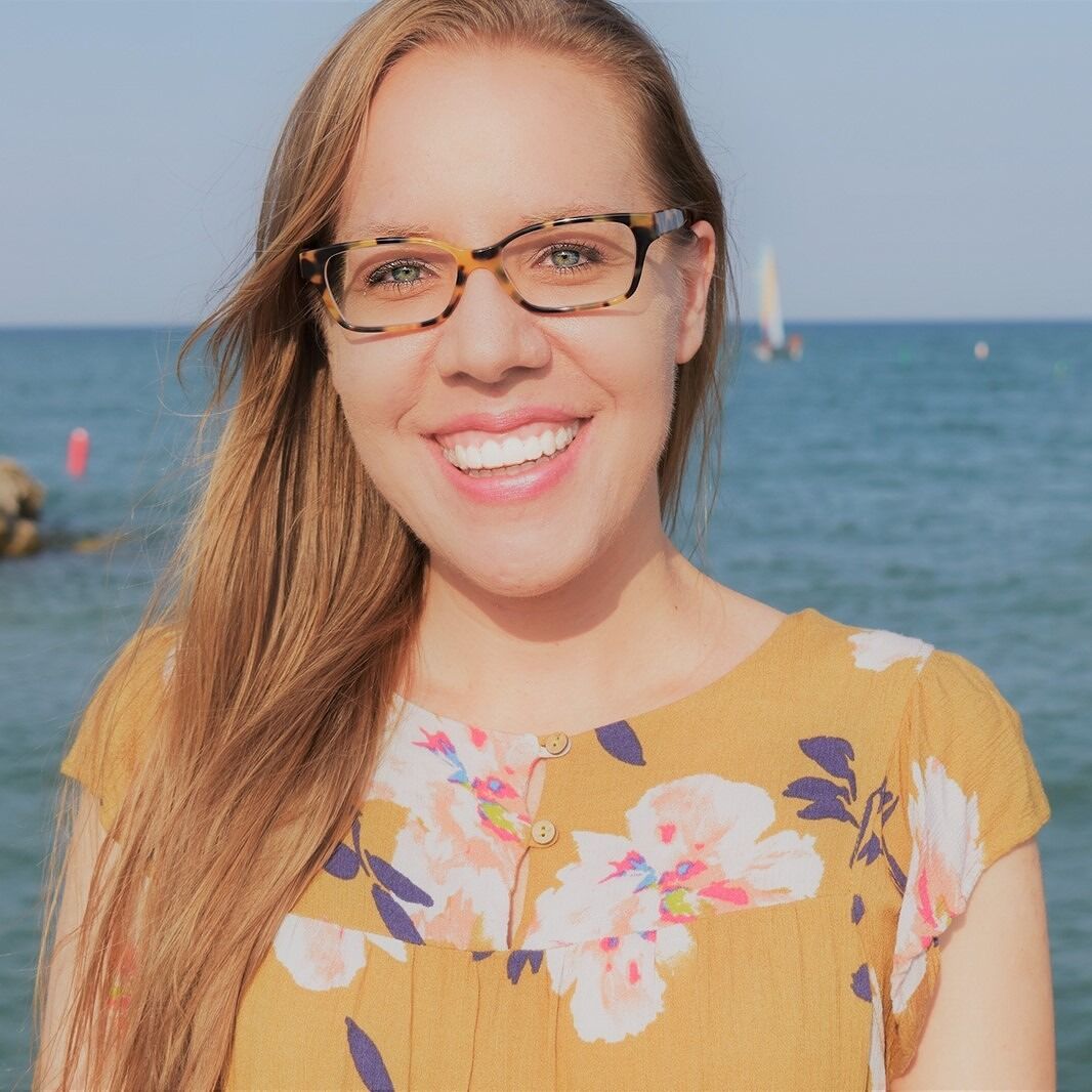 Laura Botten - Alle Hörbücher bei Audible.de