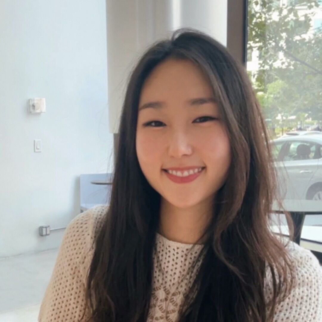 Sarah Hwang – Audio Books, Best Sellers, Author Bio | Audible.com