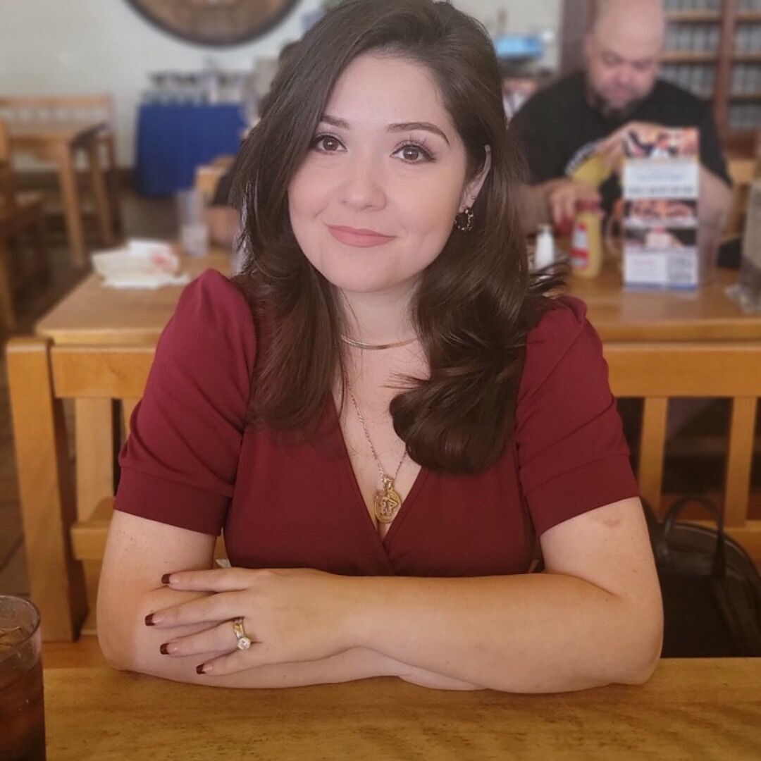 Laura Davila – Audio Books, Best Sellers, Author Bio | Audible.com