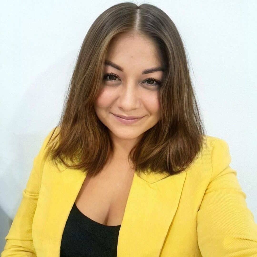 Lynda Menova – Audio Books, Best Sellers, Author Bio | Audible.com