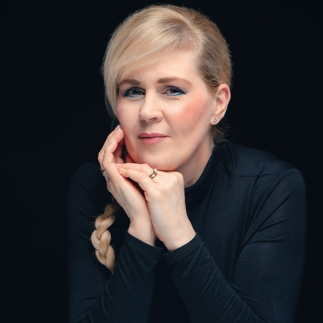 Sarah Moorhead – Audio Books, Best Sellers, Author Bio | Audible.com