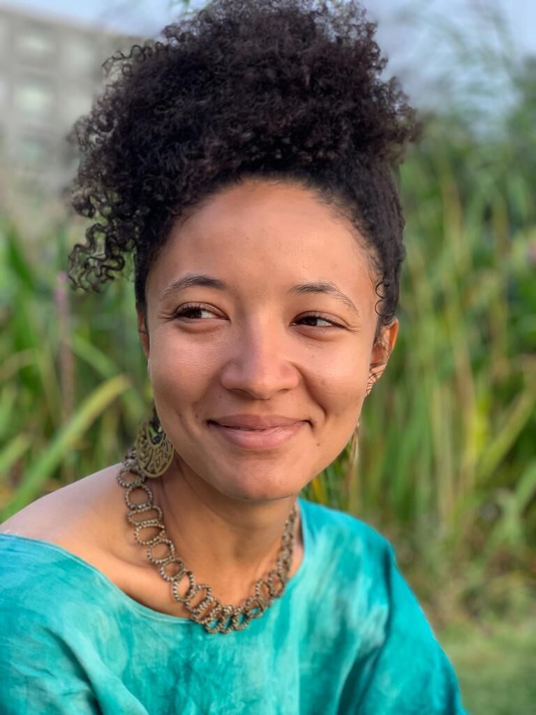 Elizabeth Stephens – Audio Books, Best Sellers, Author Bio | Audible.com