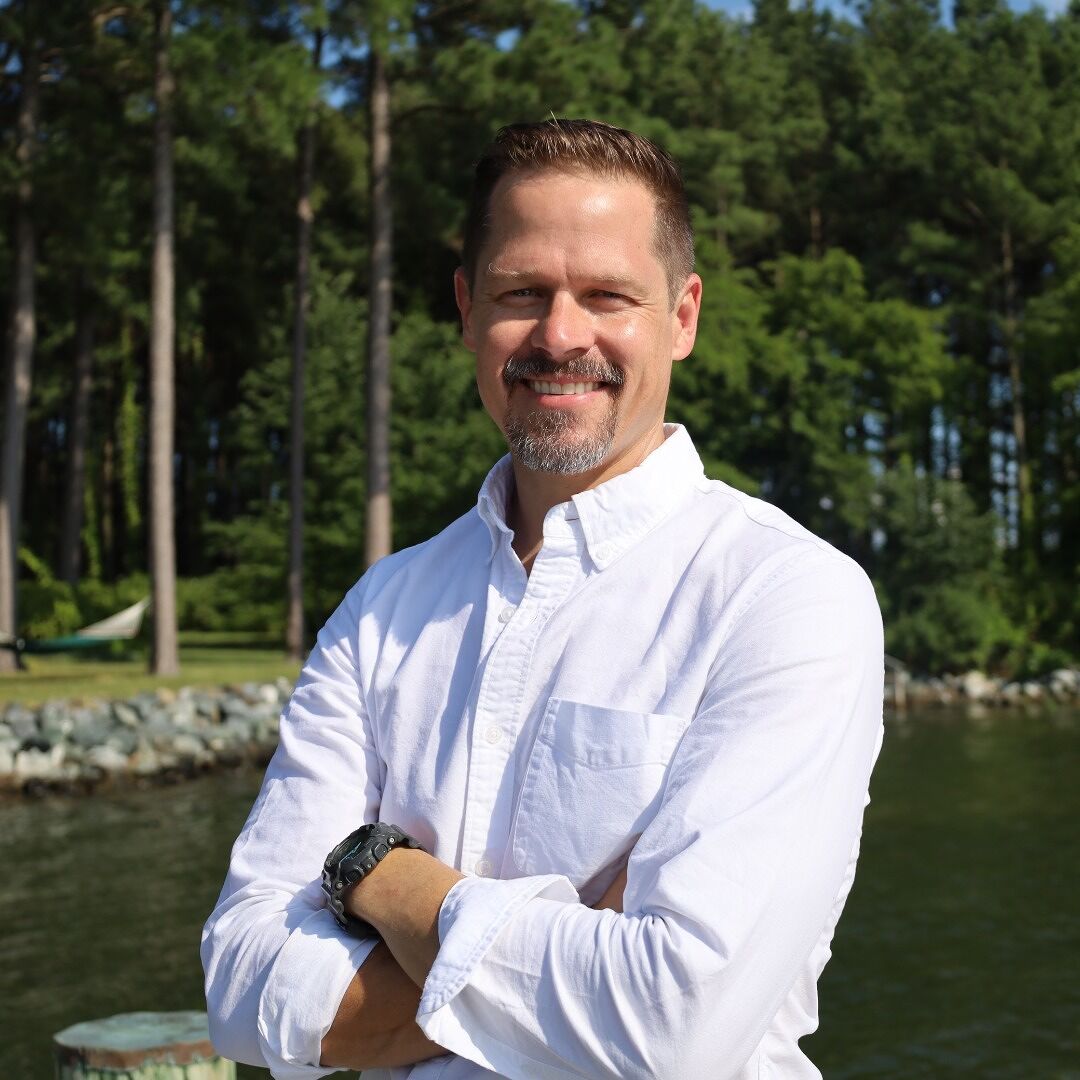 Max Moyer - Alle Hörbücher bei Audible.de