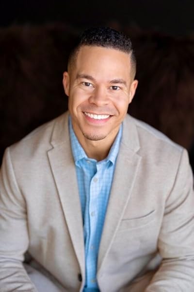 Strong in Spirit: 5-Minute Devotions for Preteen Boys: Winston, David S ...