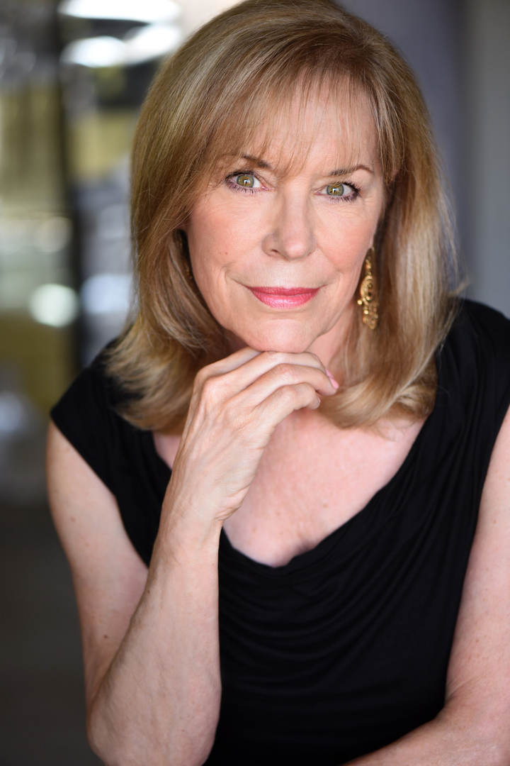 Daryl Wood Gerber – Audio Books, Best Sellers, Author Bio | Audible.com