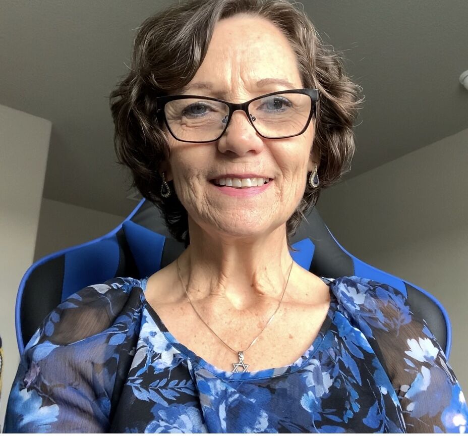 Annette Thiesen – Audio Books, Best Sellers, Author Bio | Audible.com