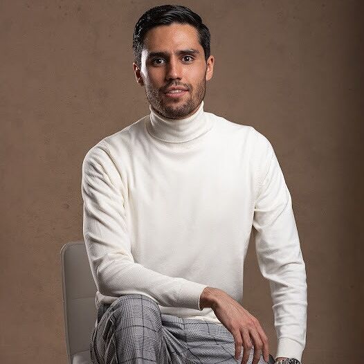 RICARDO CAMACHO – Audio Books, Best Sellers, Author Bio | Audible.com