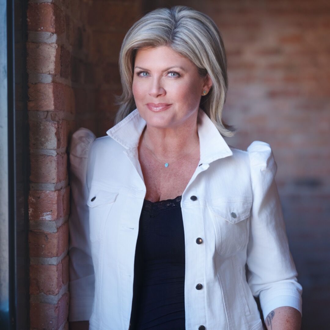 Andrea Thome – Audio Books, Best Sellers, Author Bio | Audible.com