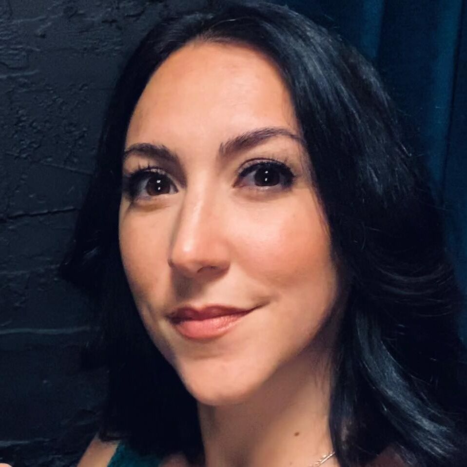 Danielle DeCosmo – Audio Books, Best Sellers, Author Bio | Audible.com