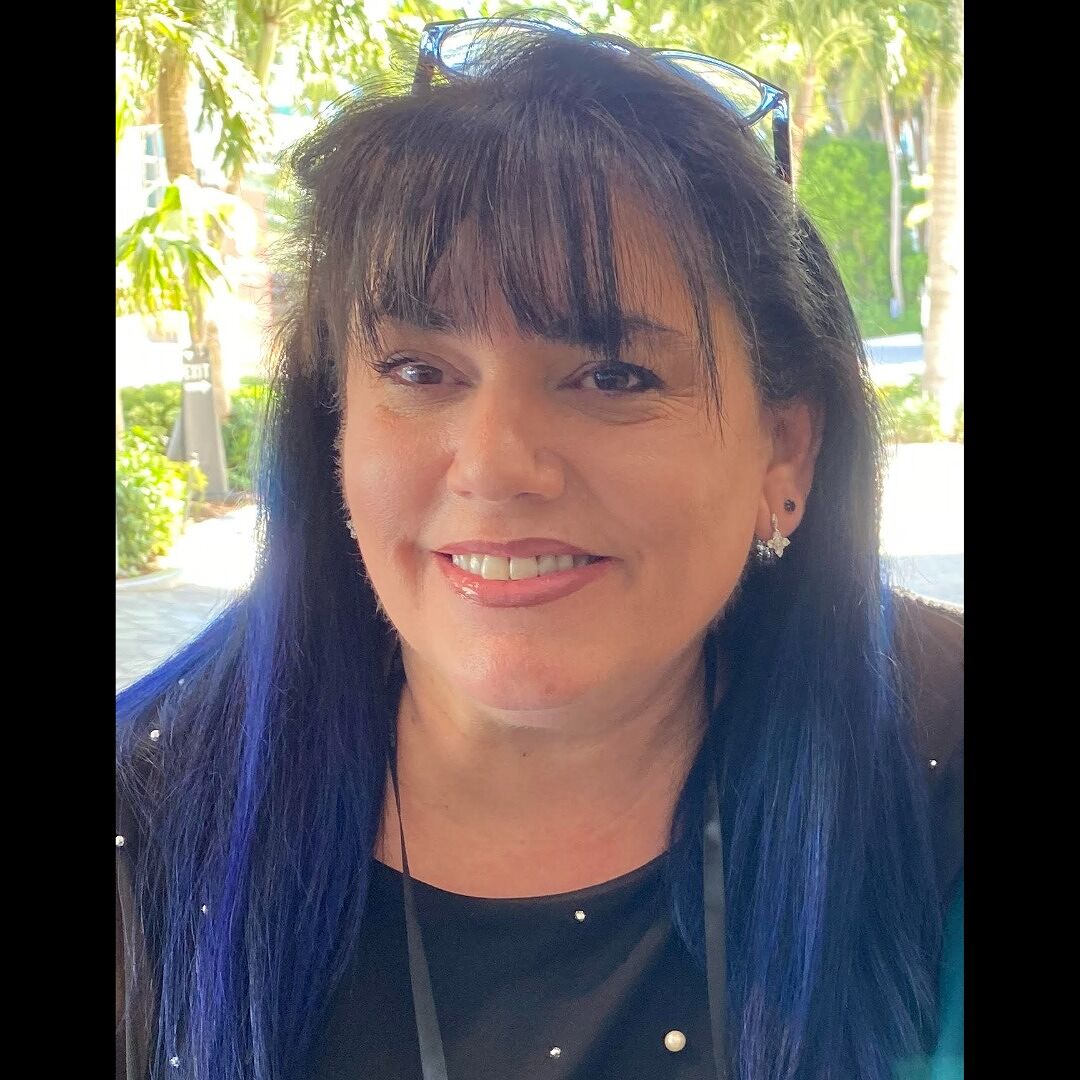 Neri Lopez - Alle Hörbücher bei Audible.de