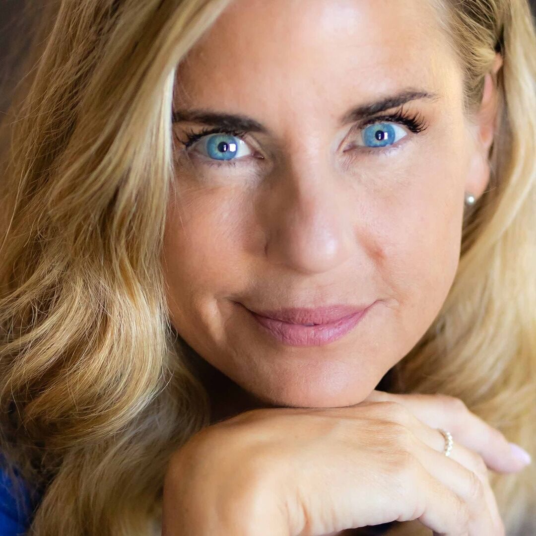 Janet Barrett – Audio Books, Best Sellers, Author Bio | Audible.com