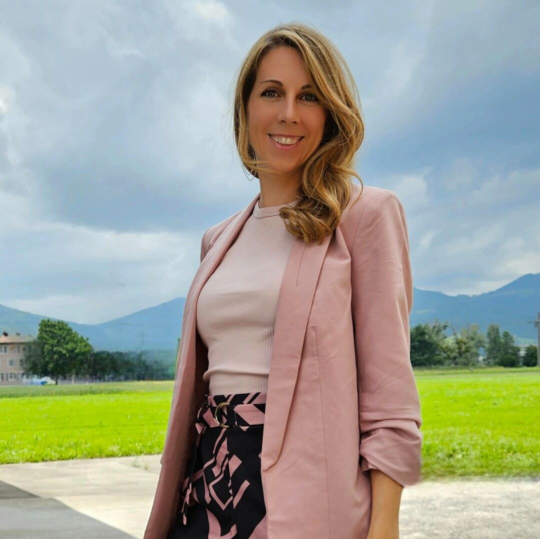 Angela Haltiner – Audio Books, Best Sellers, Author Bio | Audible.com