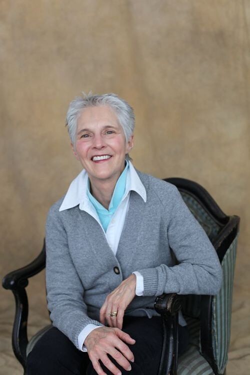 Susan Russo Anderson – Audio Books, Best Sellers, Author Bio | Audible.com