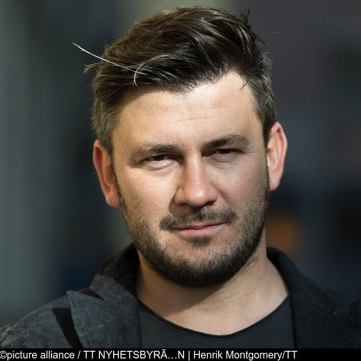 Dmitry Glukhovsky – Audio Books, Best Sellers, Author Bio | Audible.com