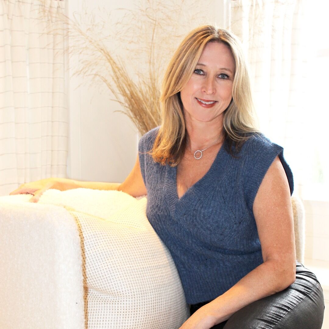 Annelise Osborne – Audio Books, Best Sellers, Author Bio | Audible.com