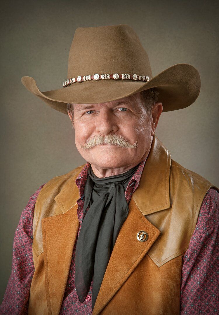 Mike Thompson – Audio Books, Best Sellers, Author Bio | Audible.com