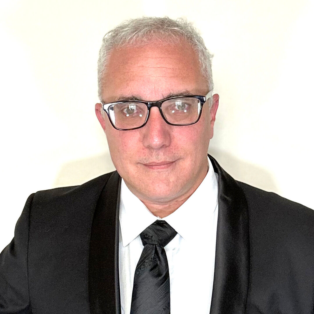 Howard Hallis – Audio Books, Best Sellers, Author Bio | Audible.com