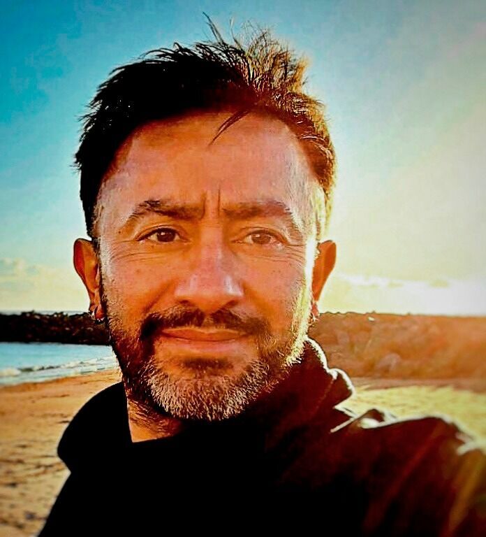 Edwin Umaña Peña – Audio Books, Best Sellers, Author Bio | Audible.com