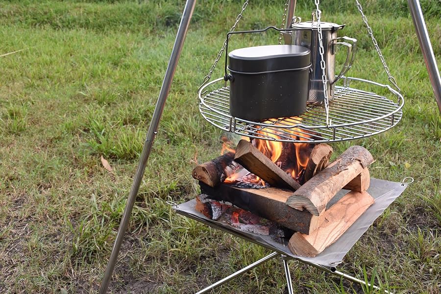 Amazon | UJack(ユージャック) 焚火三脚 トライポッド トレー付き ダッジオーブン対応 | UJack | バーベキューコンロ・焚火台