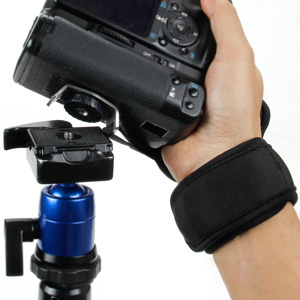 Amazon.com : Professional DSLR Camera Hand Grip Strap with Neoprene ...
