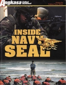 Inside Navy Seal by Tim Penyusun Edisi Koleksi Angkasa | Goodreads