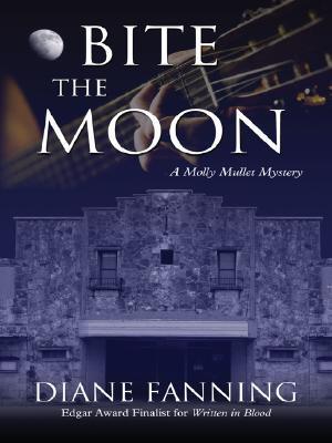 Bite the Moon by Diane Fanning | Goodreads