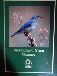 Birdscaping Your Garden: A Practical Guide to Backyard Birds and the ...
