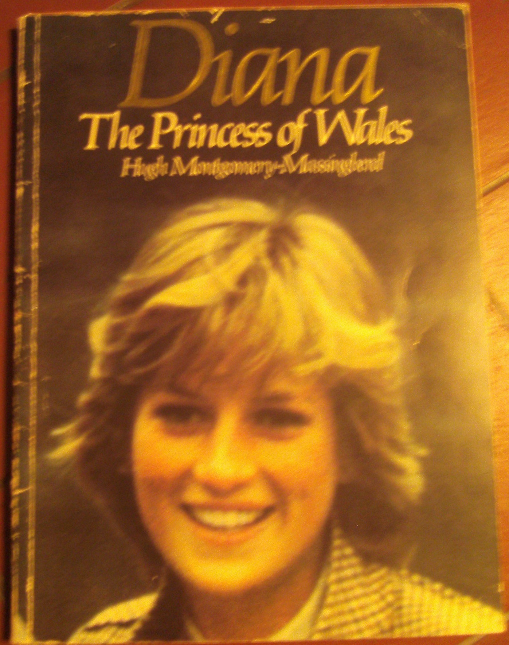 Diana: The Princess of Wales by Hugh Montgomery-Massingberd | Goodreads
