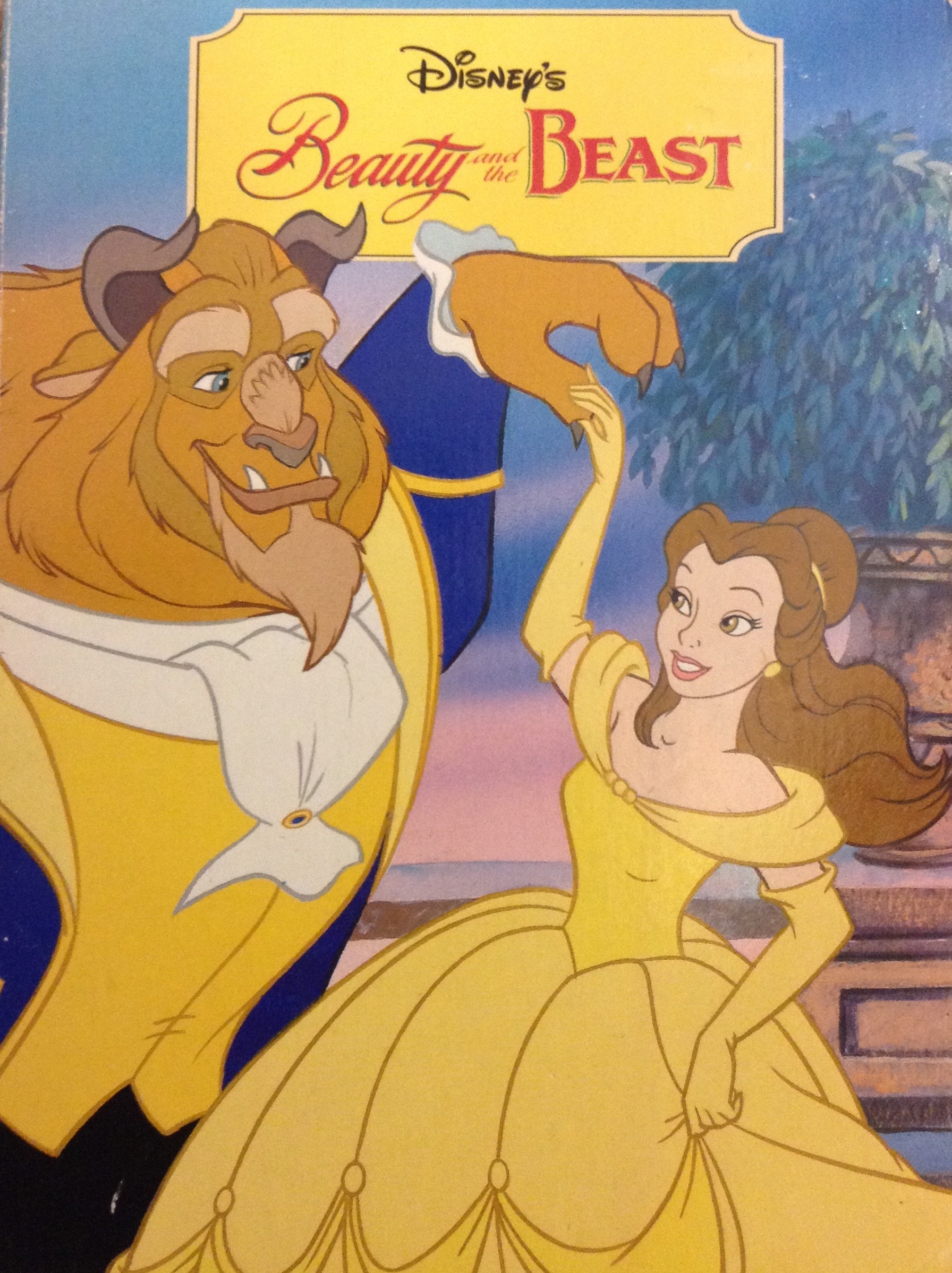 Disney's Beauty And The Beast: Belle's Discovery by Jennifer Liberts ...