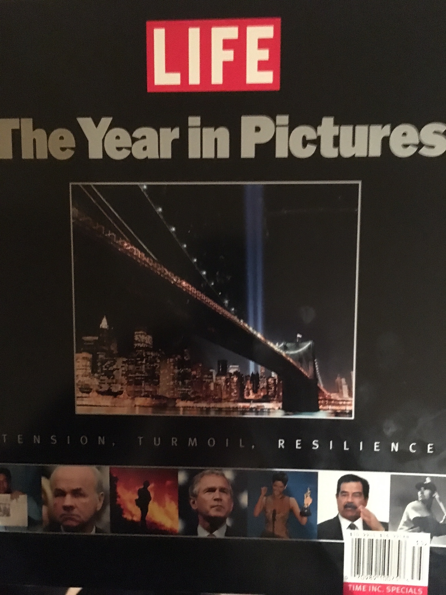 Life The Year In Pictures 2002 by LIFE | Goodreads