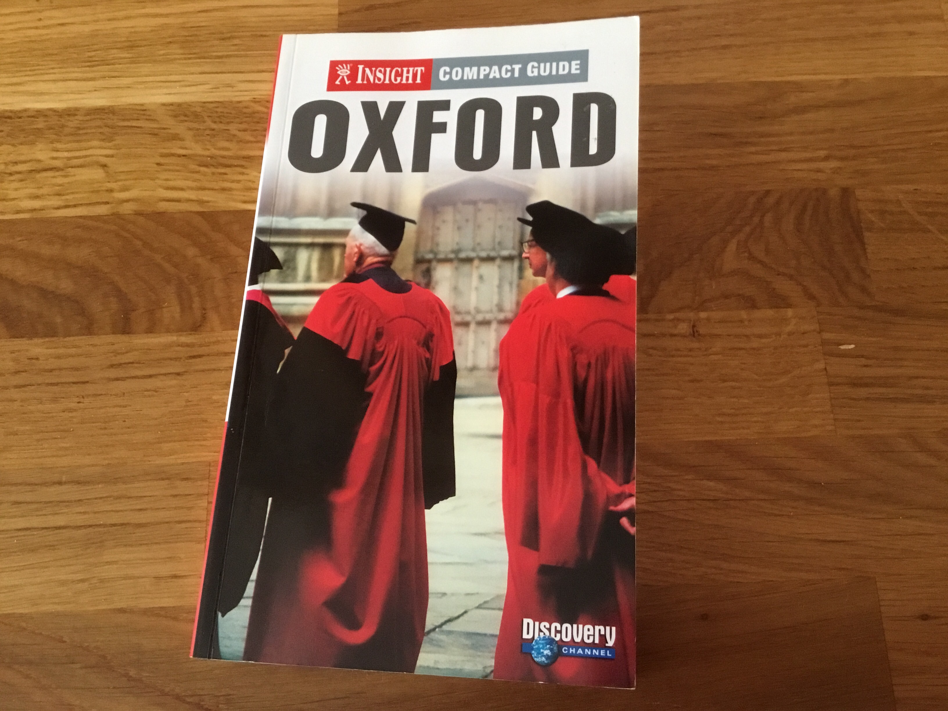 Insight Compact Guide Oxford by Tony Halliday | Goodreads