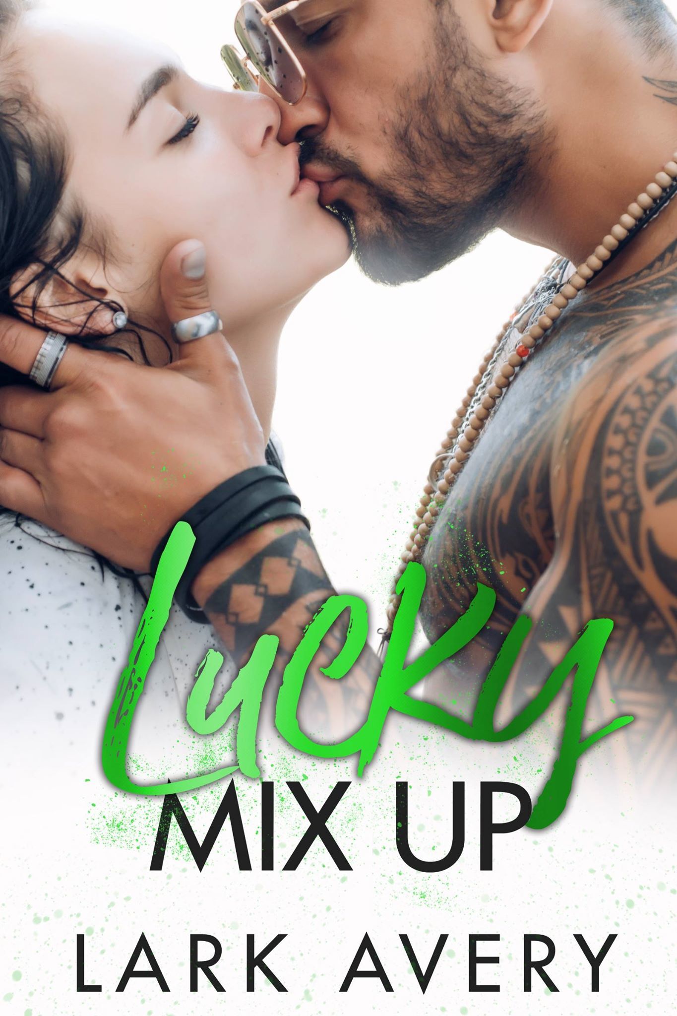 Lucky Mix Up (Lucky in Love, #1) by Lark Avery | Goodreads