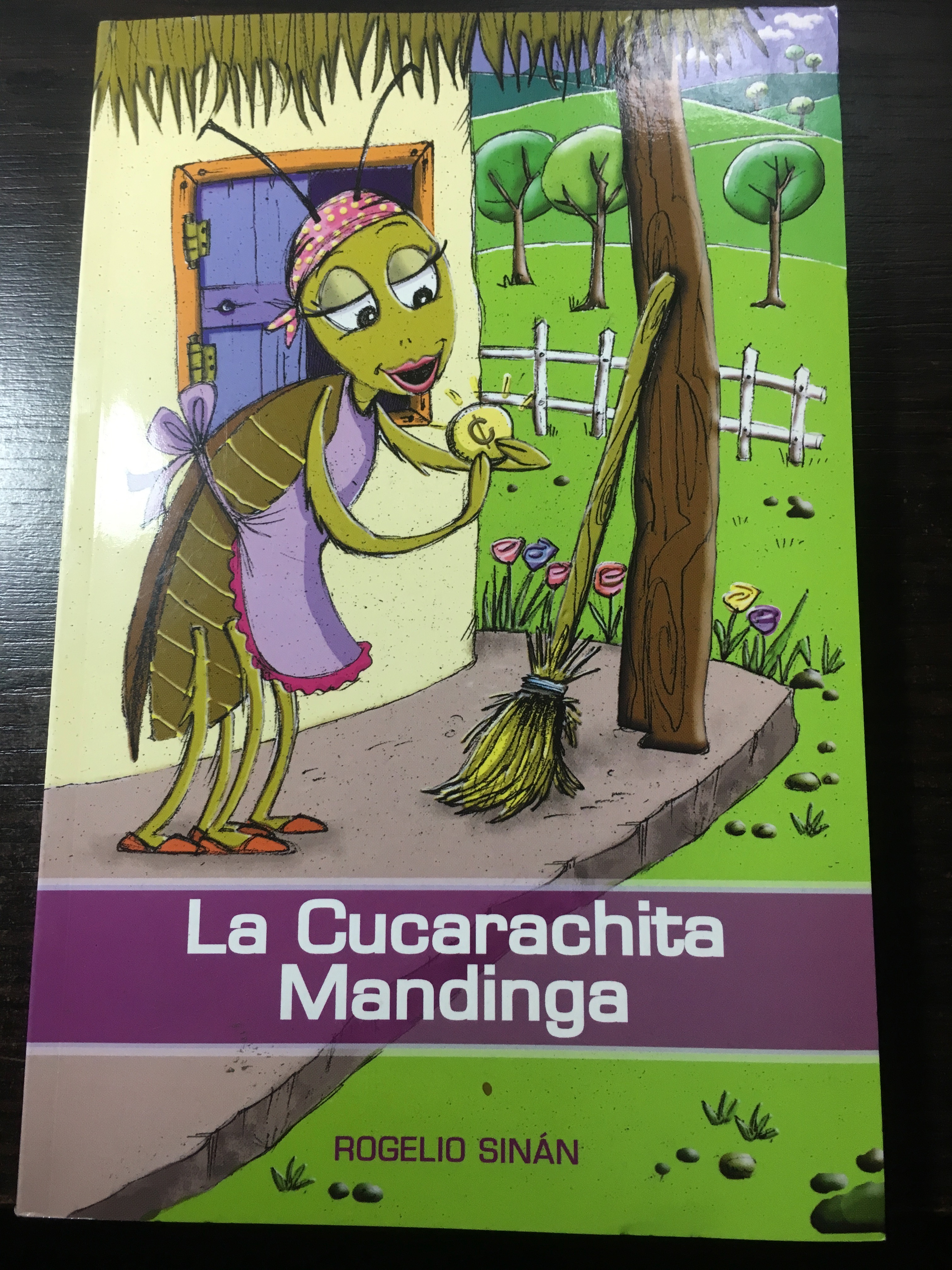 La Cucarachita Mandinga by Rogelio Sinán | Goodreads