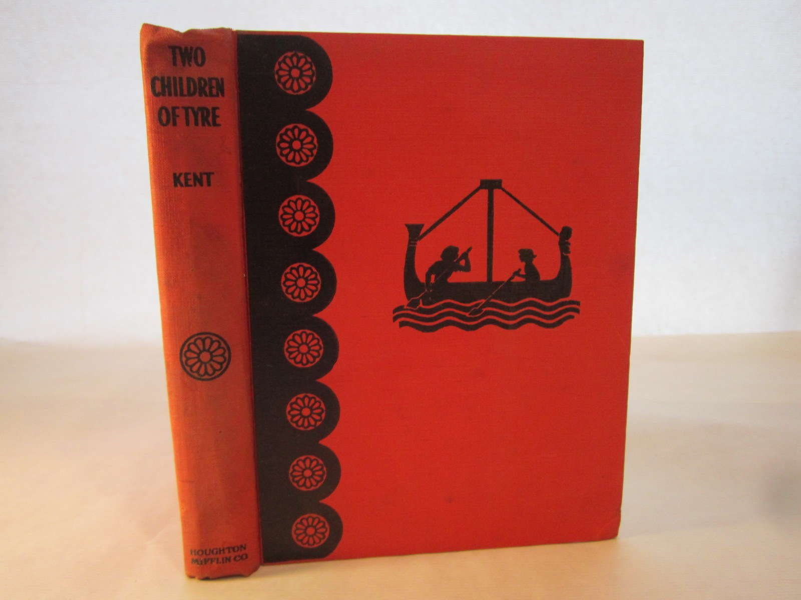 Two Children of Tyre by Louise Andrews Kent | Goodreads