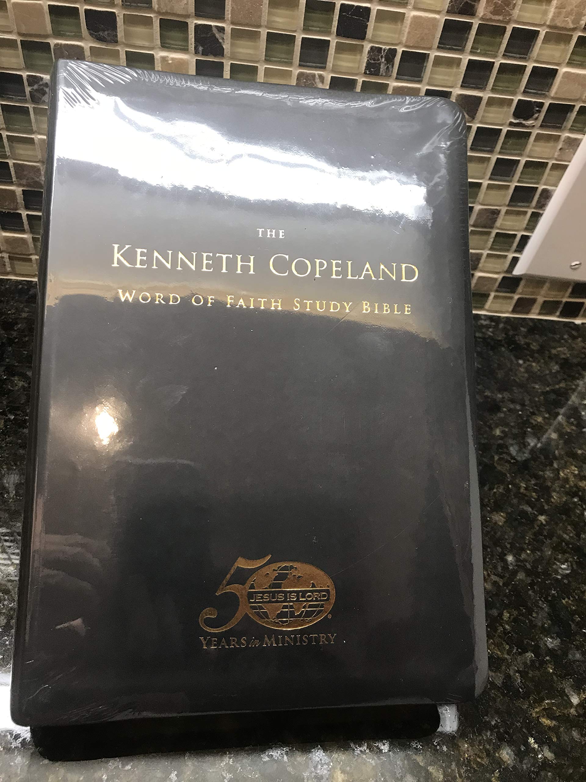 The Kenneth Copeland Word of Faith Study Bible 50 Year Anniversary ...