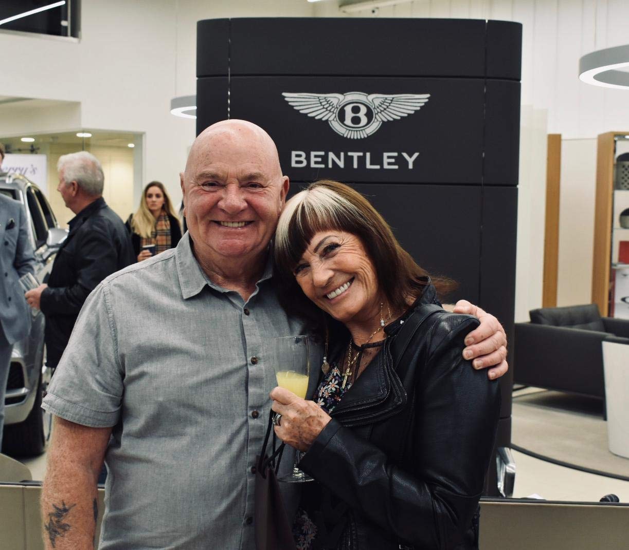 The story of Lord leon and the gaffer above.observed by the boy from ...