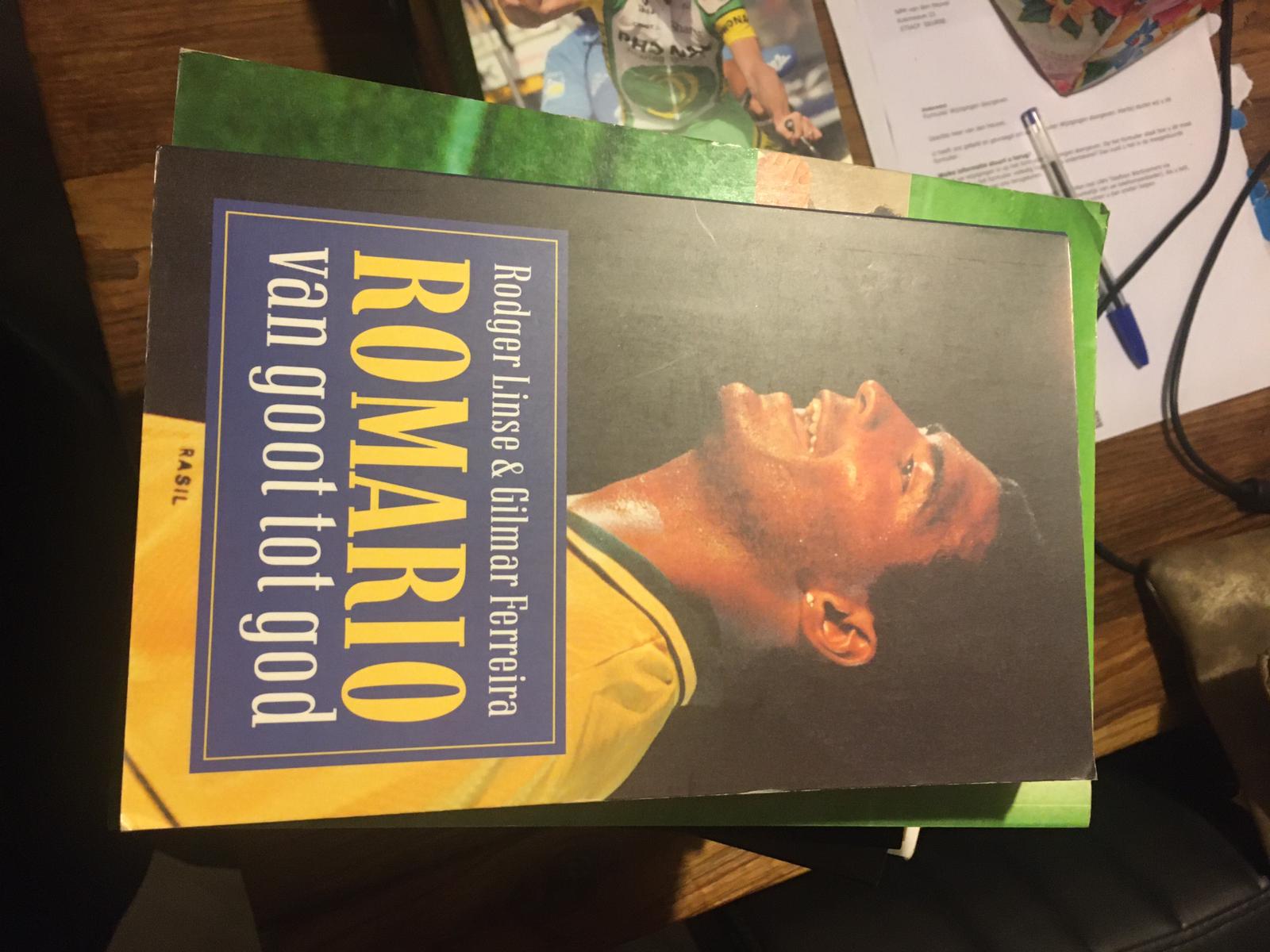 Romario van goot tot god by Rodger Linse | Goodreads