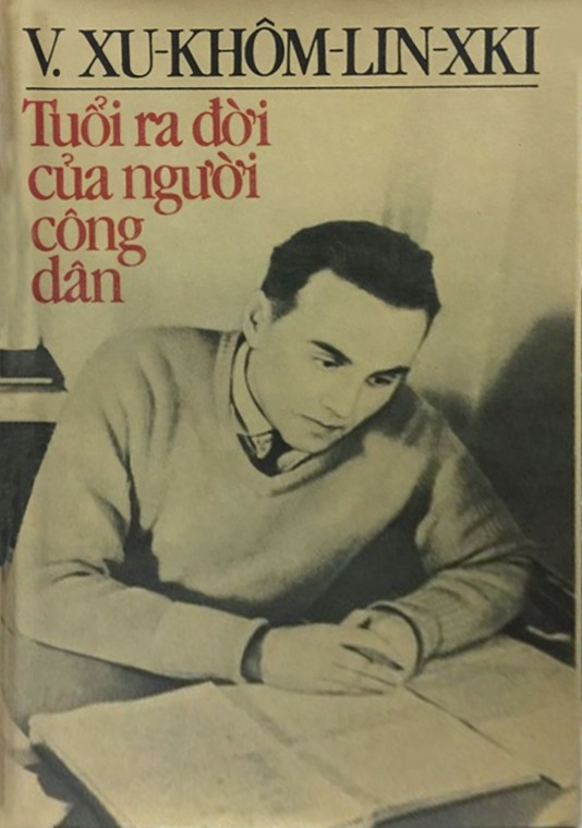 Tuổi ra đời của người công dân by Vasily Sukhomlinsky | Goodreads