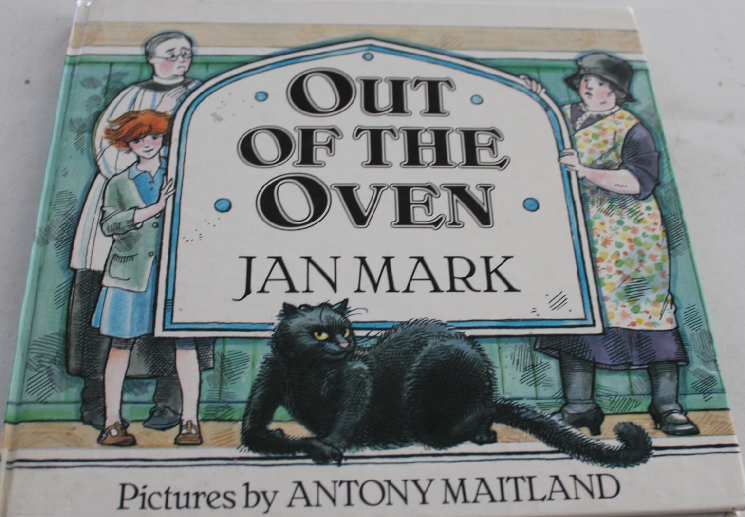 Out of the Oven by Jan Mark | Goodreads