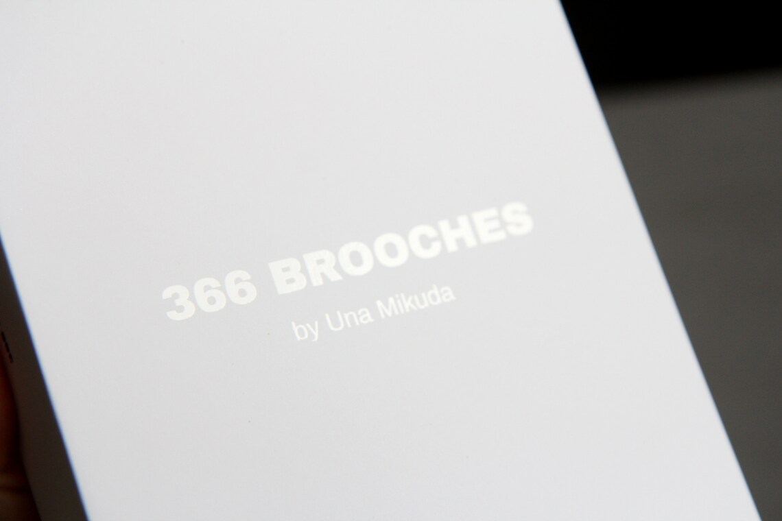 366 BROOCHES by Una Mikuda | Goodreads
