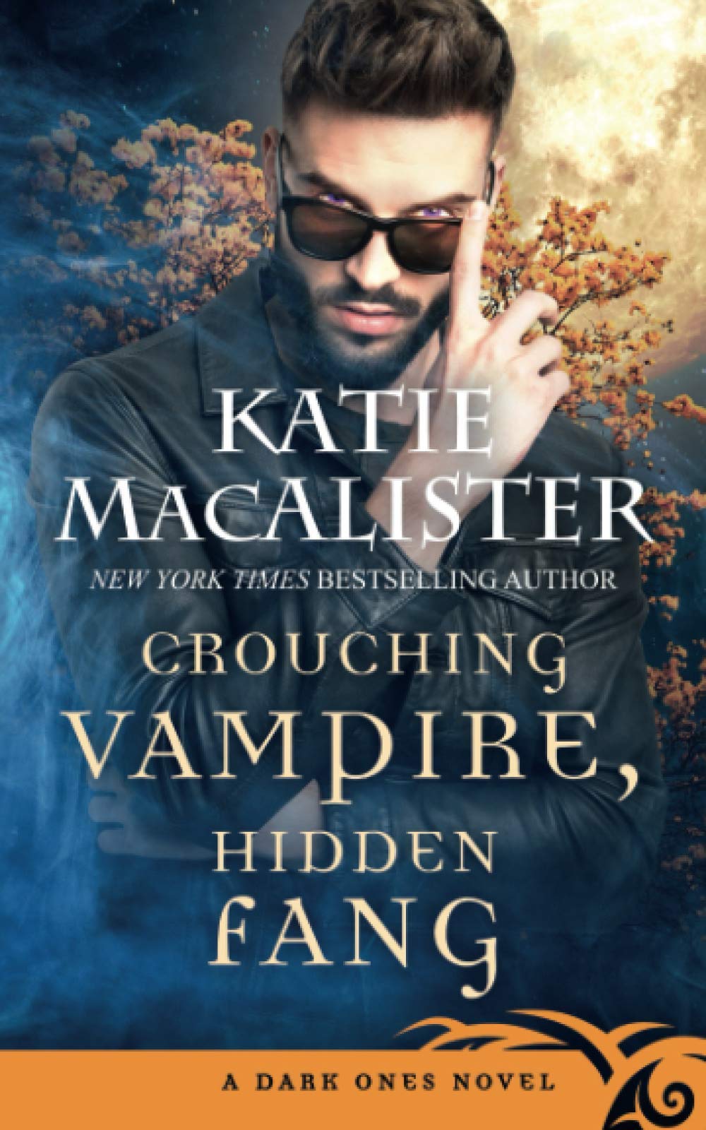 Crouching Vampire, Hidden Fang by Katie MacAlister | Goodreads