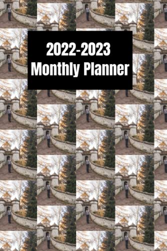 2022-2023 Monthly Planner: Large Calendar Monthly Planner January Up to ...