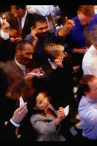 The FIRST Trading Manual: Foundation Course And Strategies by Tom ...