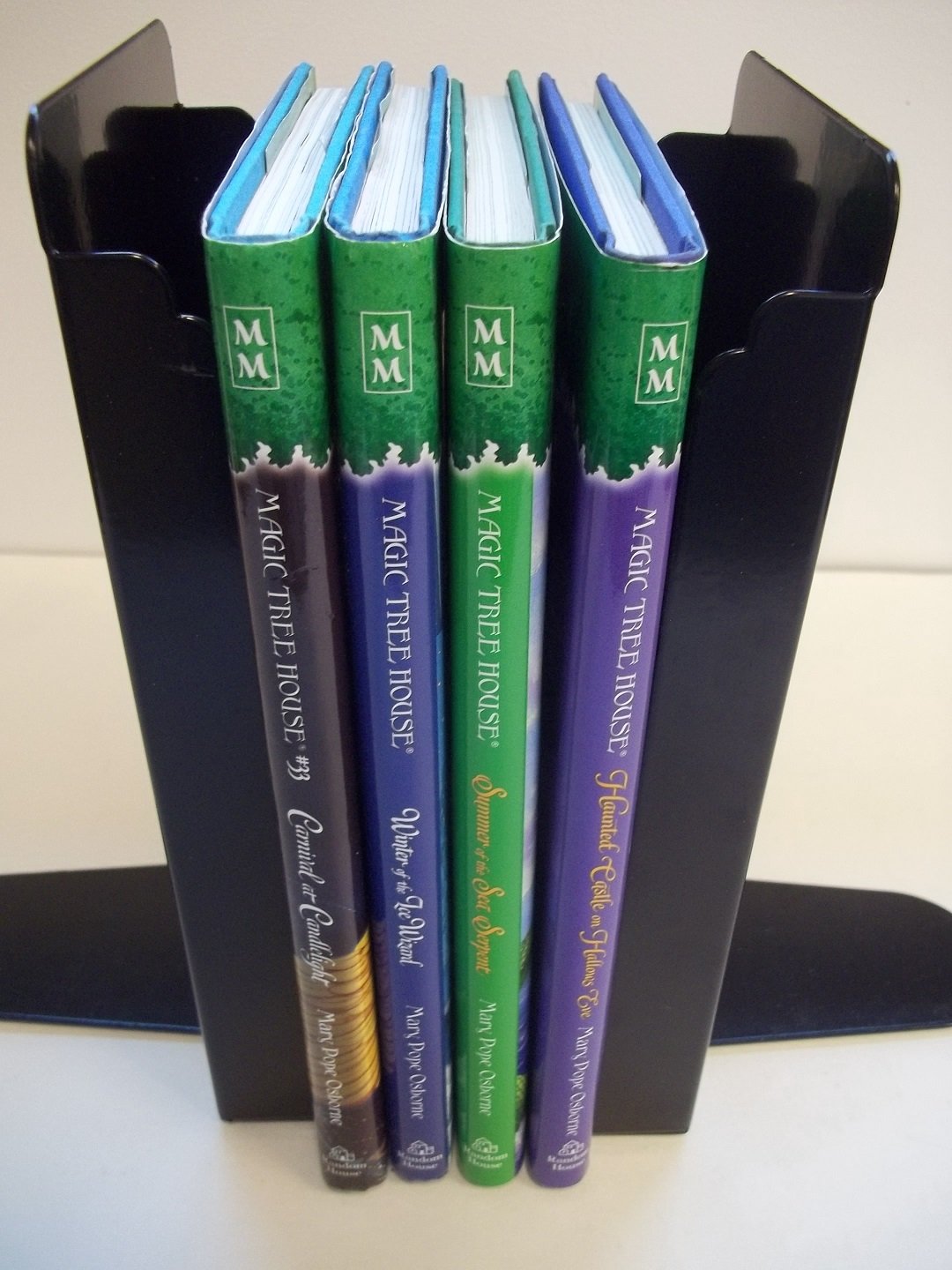 Magic Tree House - Merlin Missions: Books #30 Thru #33: Haunted Castle ...