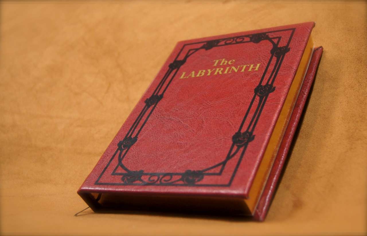 The Labyrinth Sarah's Book - A Leatherbound Book Movie Replica ...